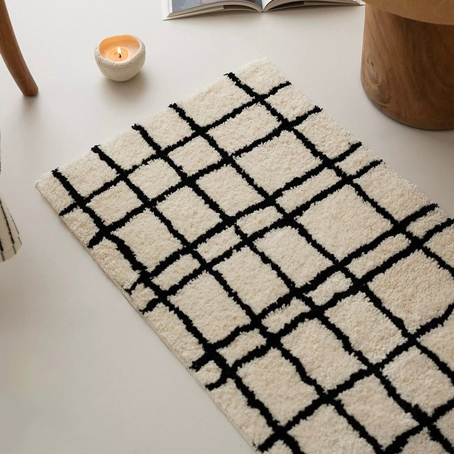 Black check Rug