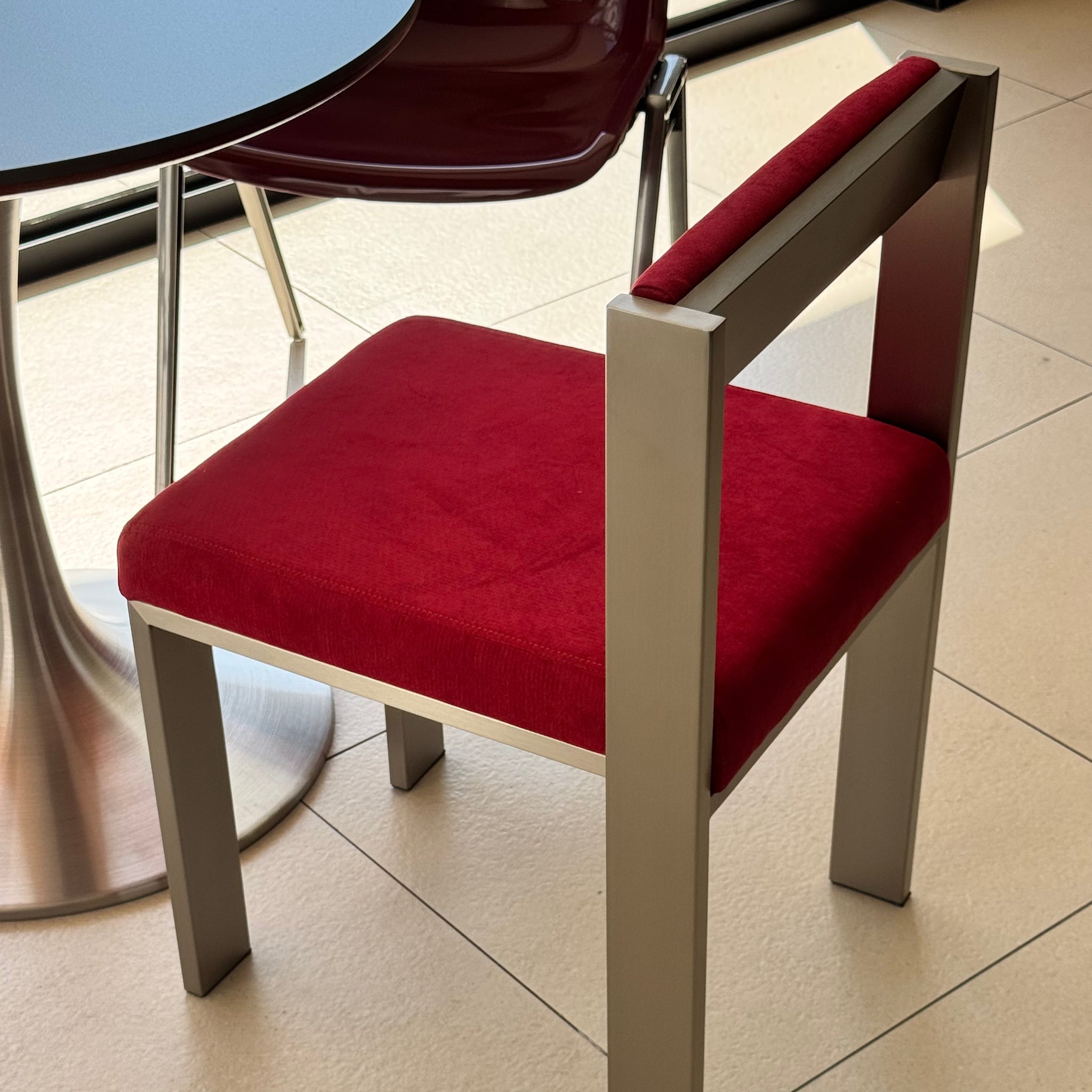 C65 Sculpt chair